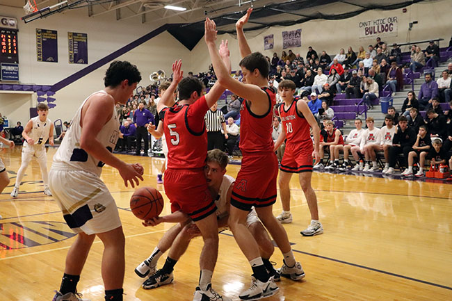 Red-hot Red Devils shoot down Bulldogs (w/photo gallery) – Kenton Times